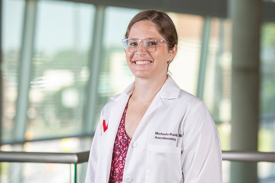 House Officers | Department of Anesthesiology | University of Nebraska ...