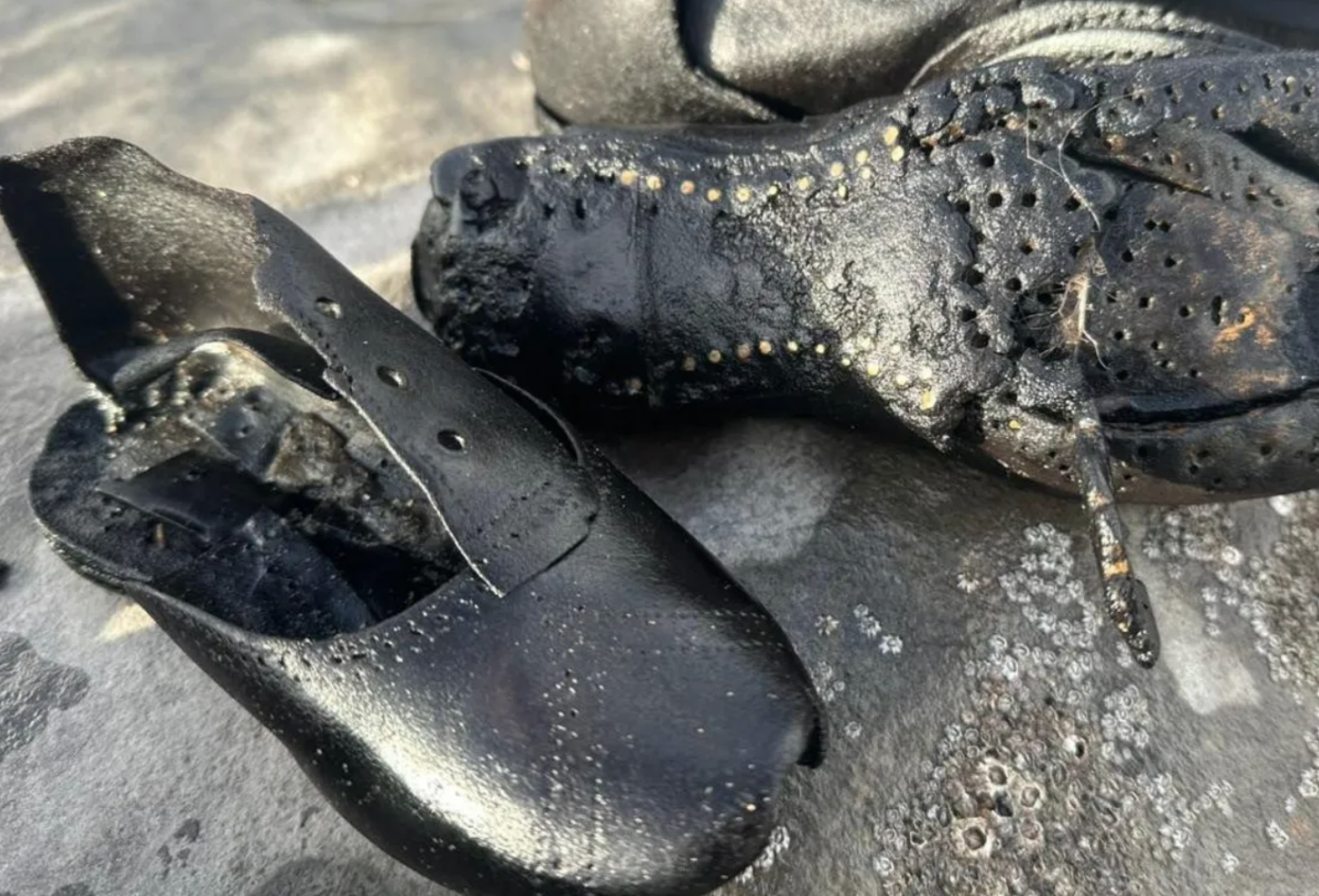 Mystery as hundreds of Victorian shoes wash up on beach | The ...