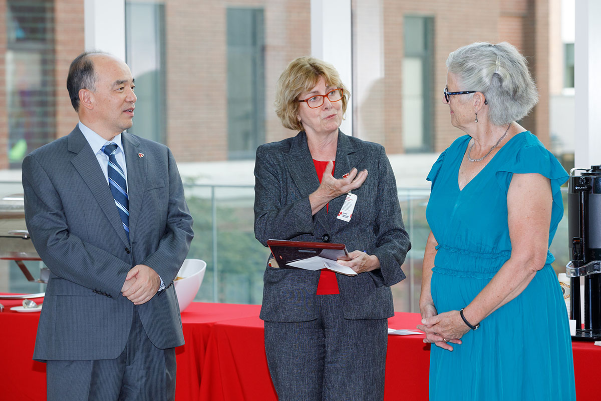 Community service to research awardees honored | Newsroom | University ...
