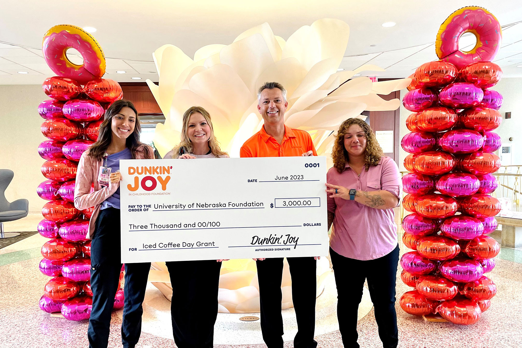 Dunkin’ foundation gives $3,000 to help children at Nebraska Medicine ...