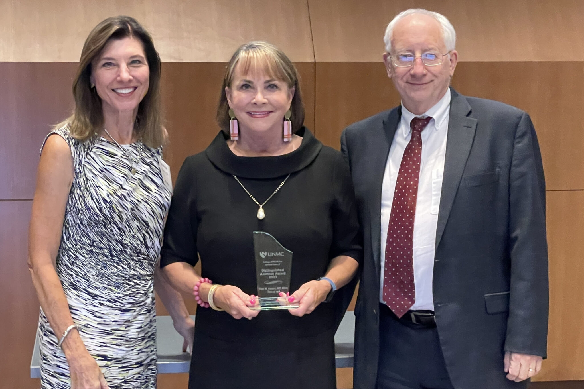 Toni Ganzel, MD, honored at COM alumni event | Newsroom | University of ...