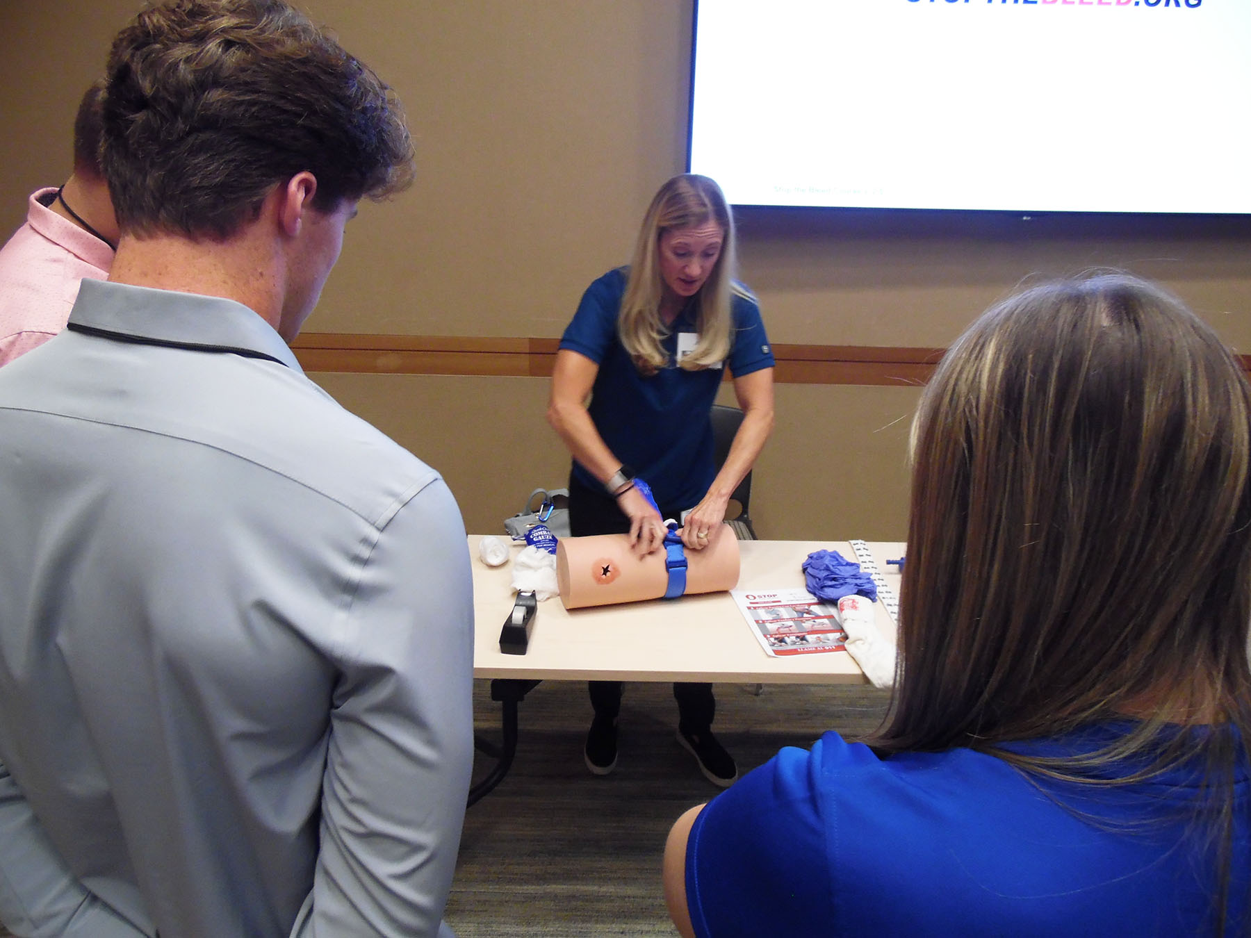 Pathway students get a glimpse of their future UNMC education ...