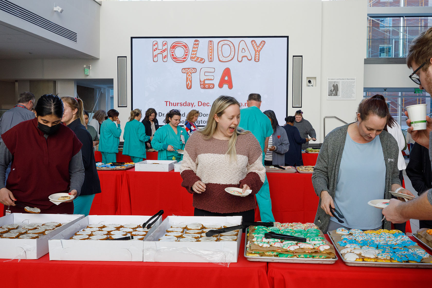 Chancellor's Holiday Tea: Campus enjoys a seasonal tradition | Newsroom ...