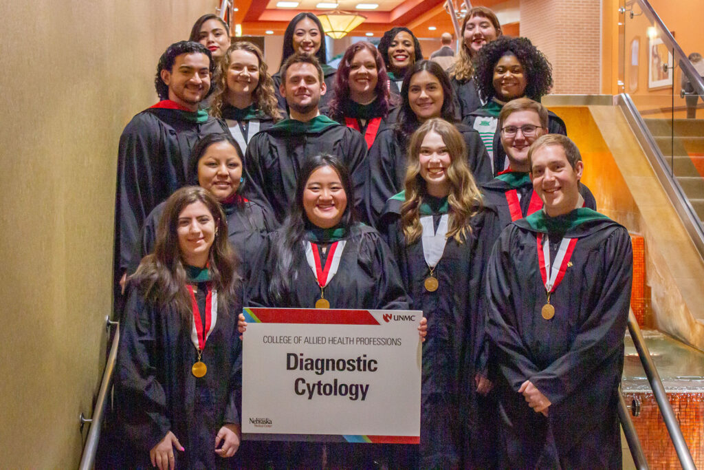 Distance diagnostic cytology grads gather to mark commencement ...