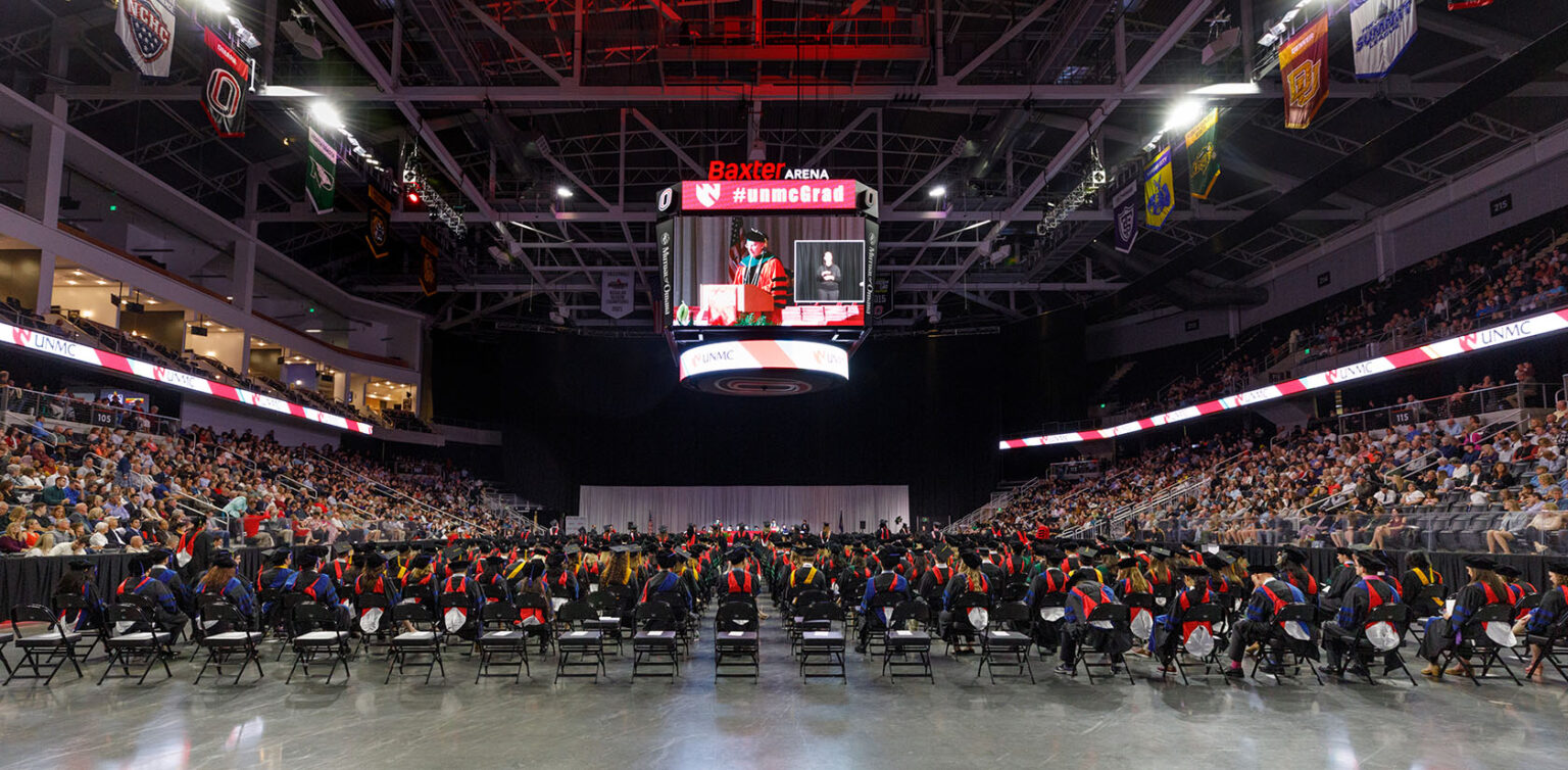 Congratulations, graduates: UNMC's Omaha commencement in pictures ...