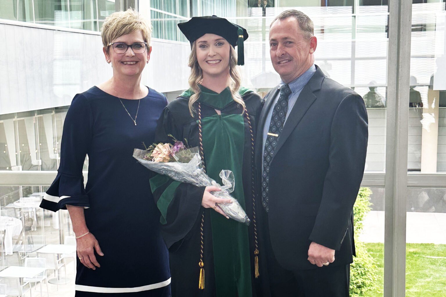 'Farm girl at heart' aims for rural family medicine career | Newsroom ...