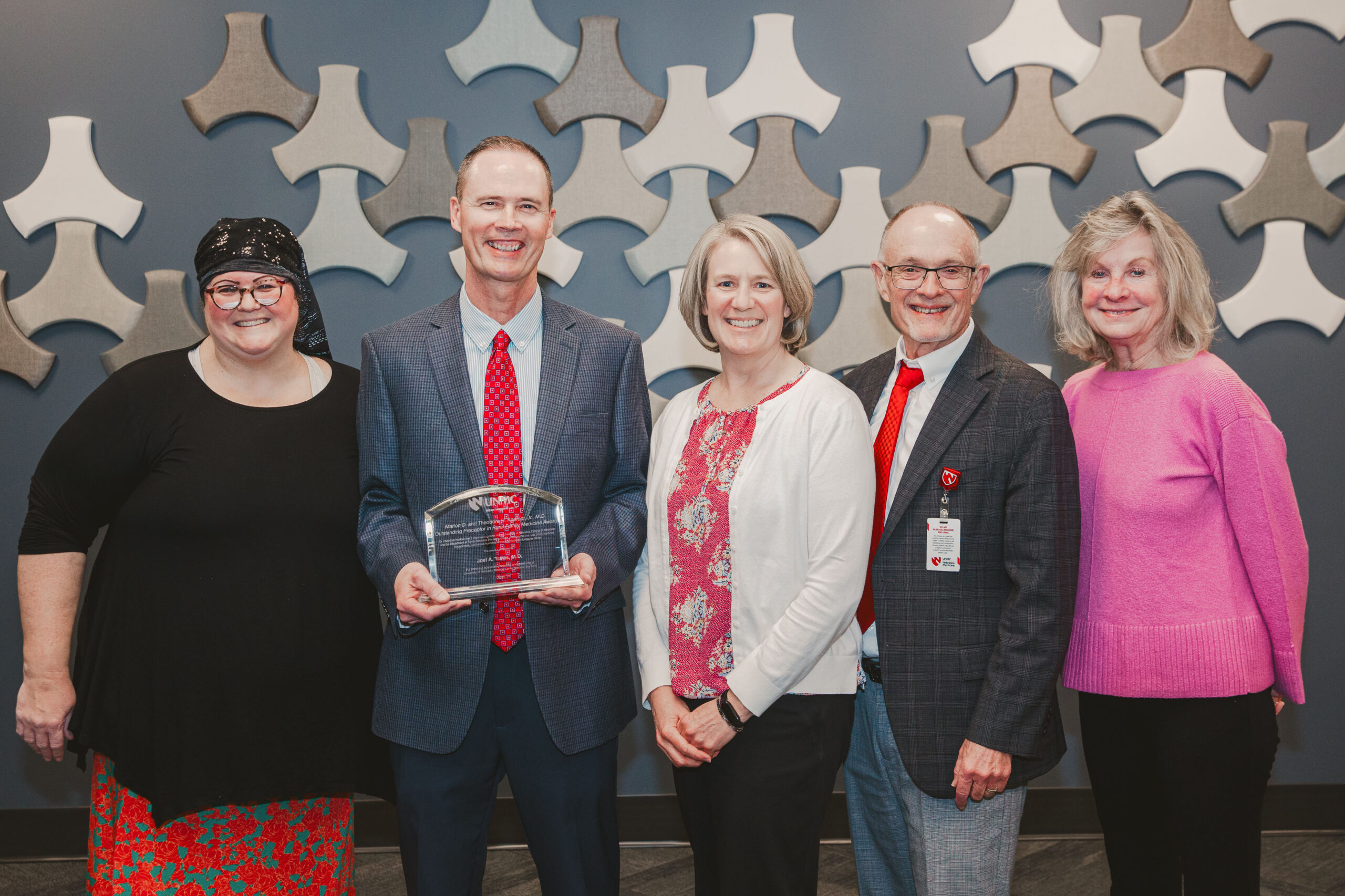Joel Travis, MD, named Koefoot outstanding preceptor | Newsroom ...