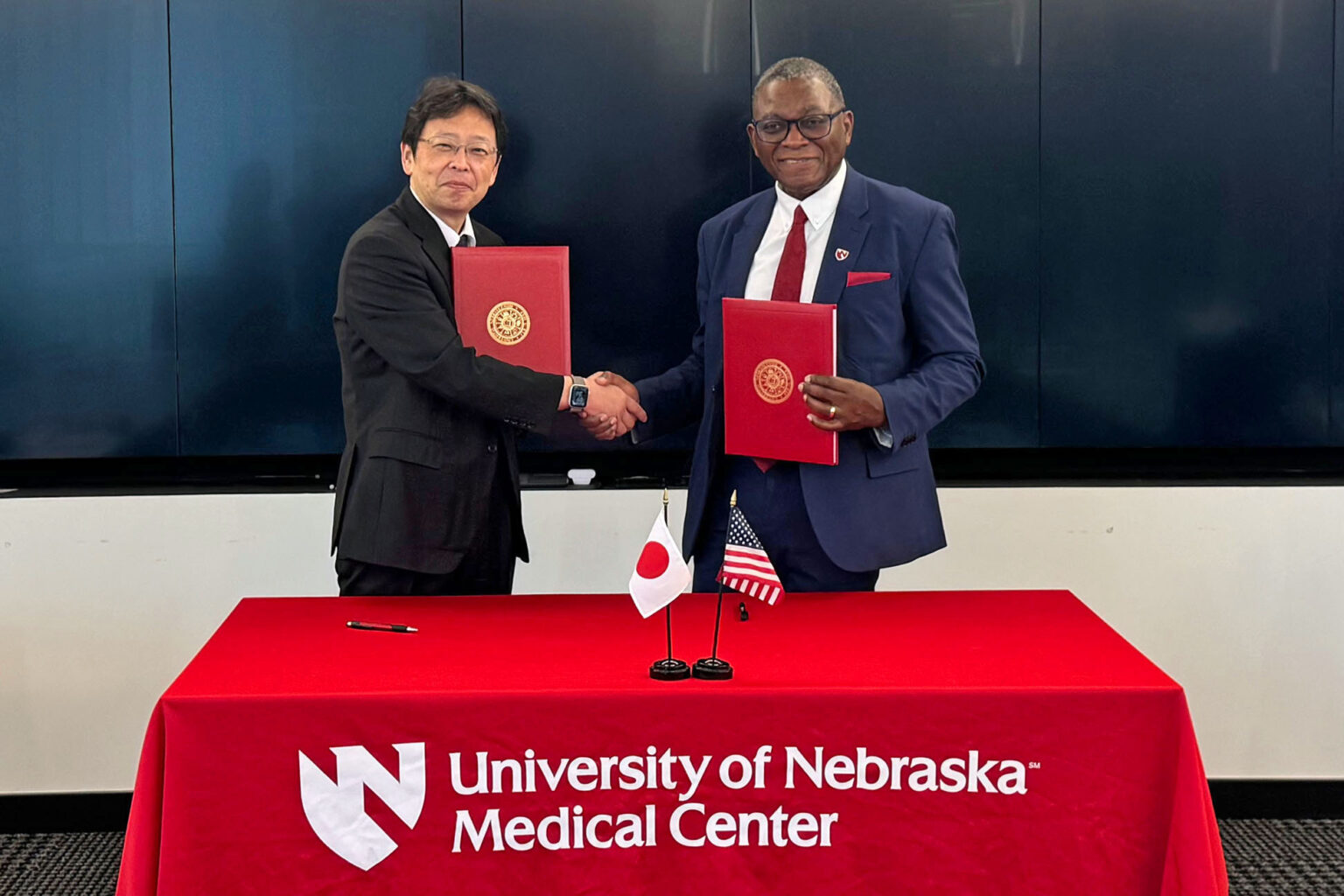 UNMC, Japan partners sign new agreement | Newsroom | University of ...