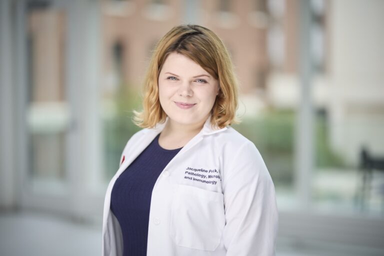 Pathology resident probes cause of increasing antibiotic resistance in ...