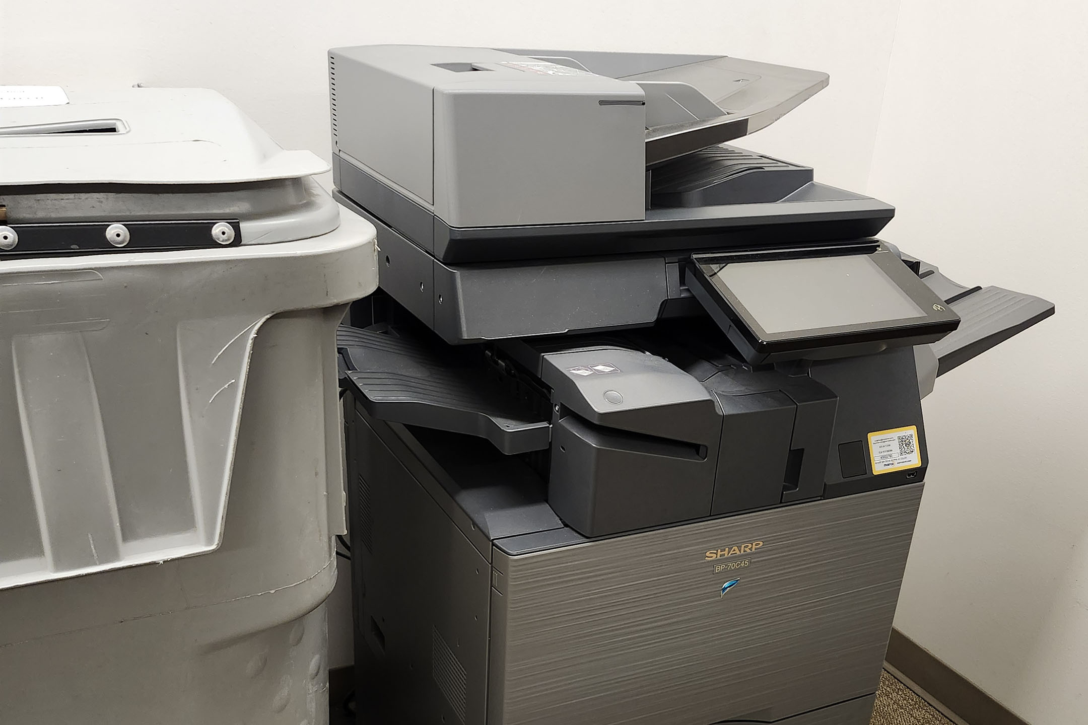 Think before you print: Contribute to a low-waste workplace | Newsroom ...